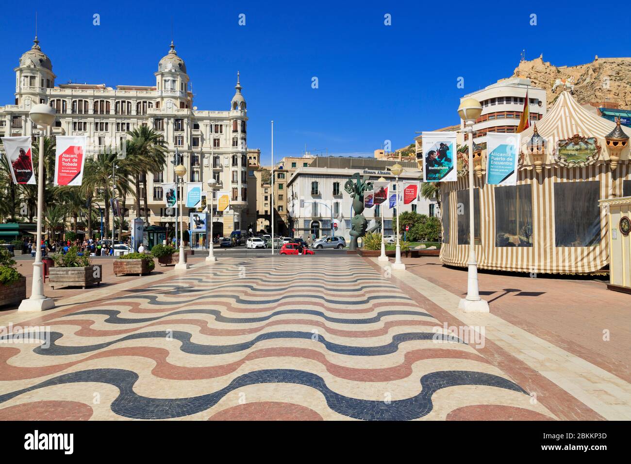 Plaza del mer hi-res stock photography and images - Alamy