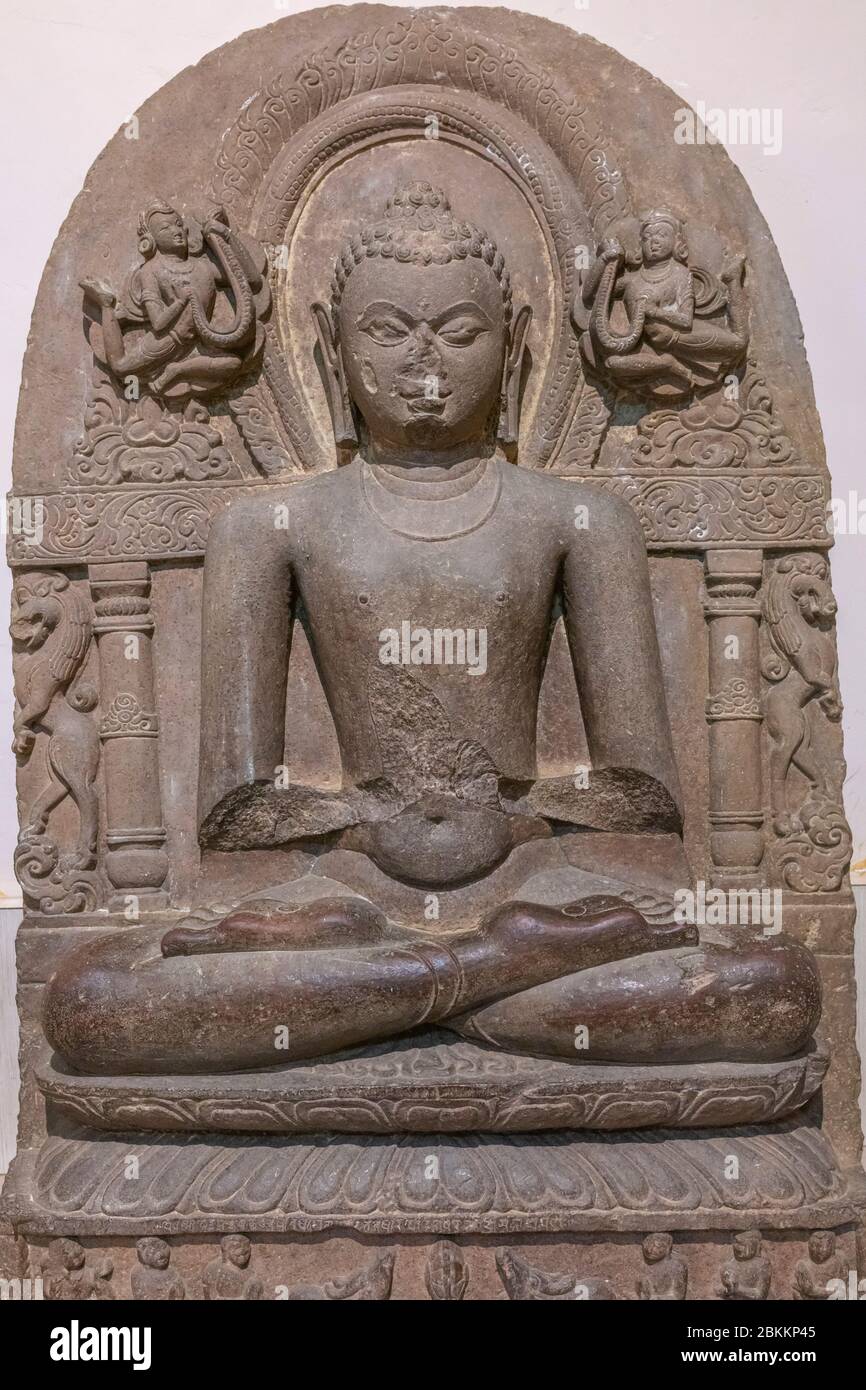 Buddha Preaching The First Sermon