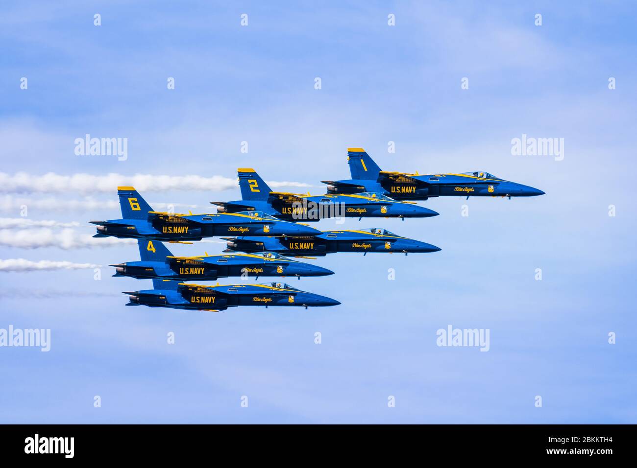 Oct 12, 2019 San Francisco / CA / USA - The Blue Angels flying in ... Oct 12, 2019 San Francisco / CA / USA - The Blue Angels flying in ...