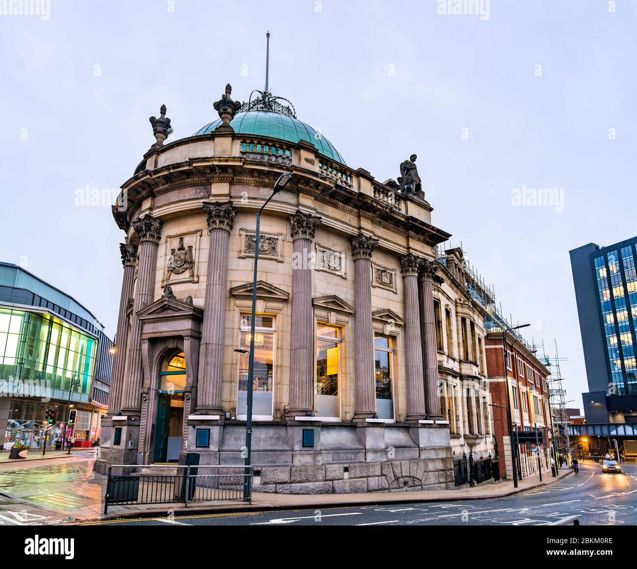Architecture of Leeds in England Stock Photo - Alamy