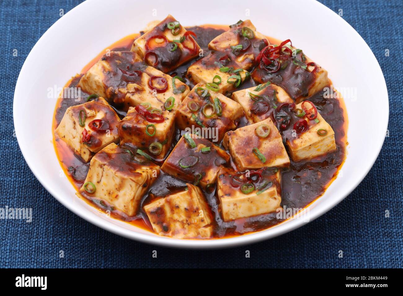 Chinese cuisine hi-res stock photography and images - Alamy