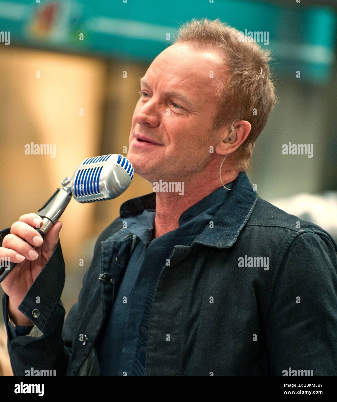 Sting musician hi-res stock photography and images - Alamy