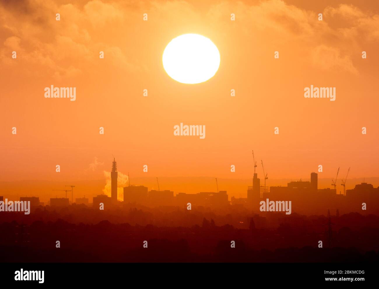 Birmingham, UK. 5th May, 2020. The sun rises over Birmingham city ...