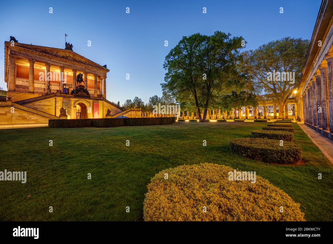 Neues museum and alte nationalgalerie hi-res stock photography and ...