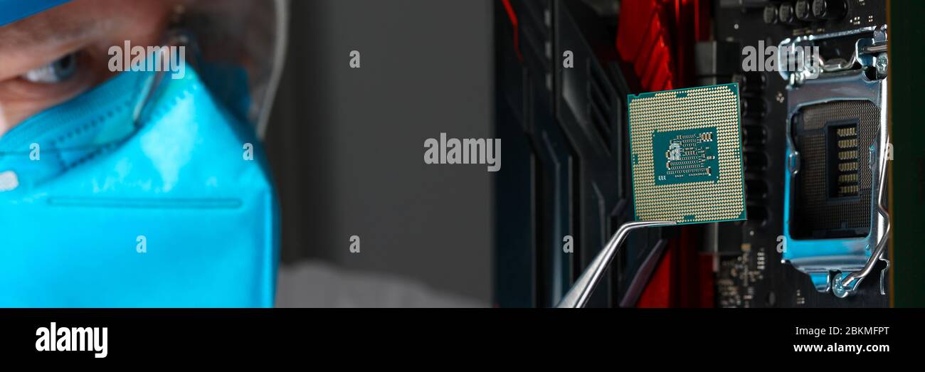 Computer assembly plant hi-res stock photography and images - Alamy