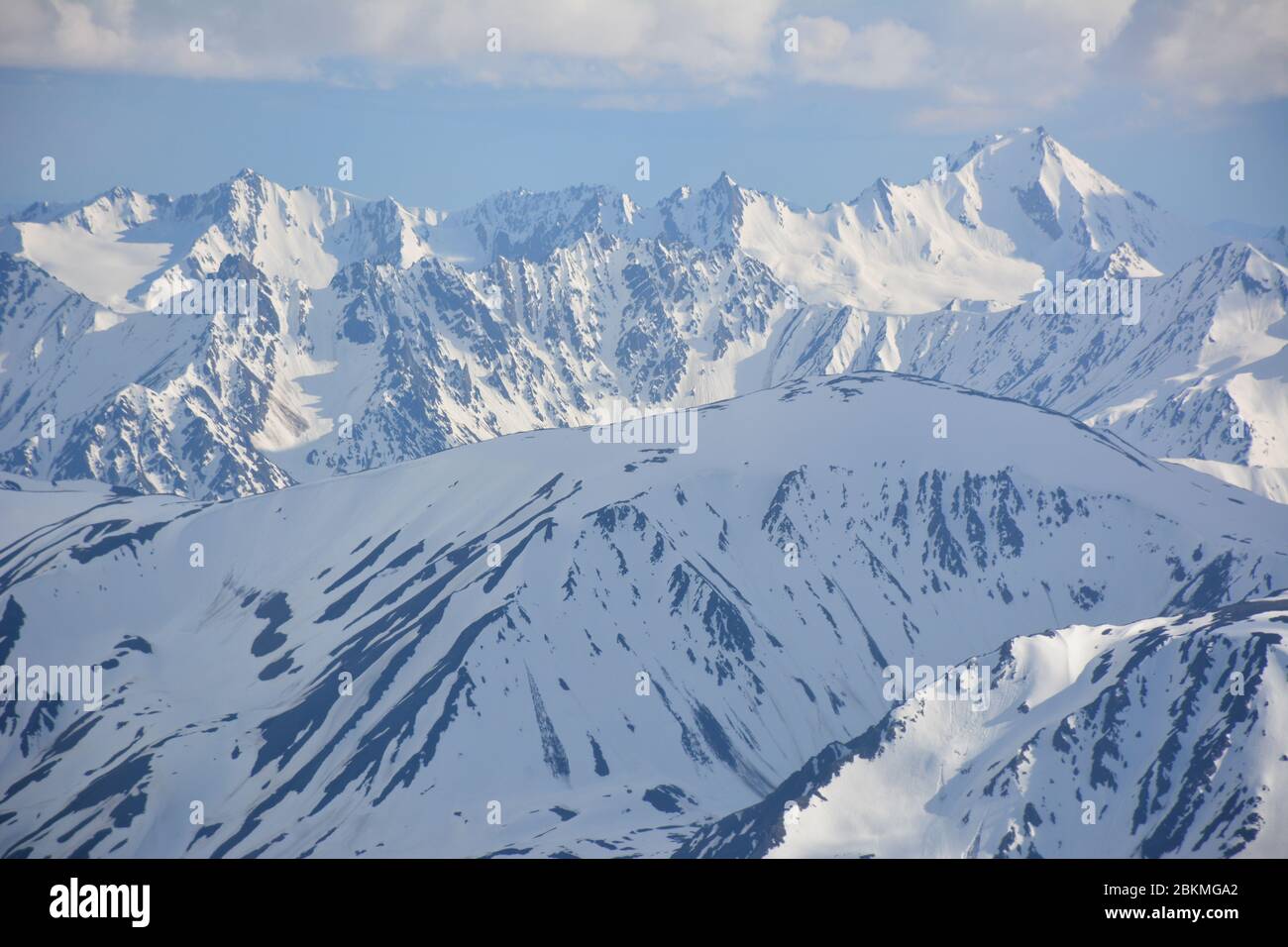 A small plane flightseeing tour operated by Fly Denali lands on the ...