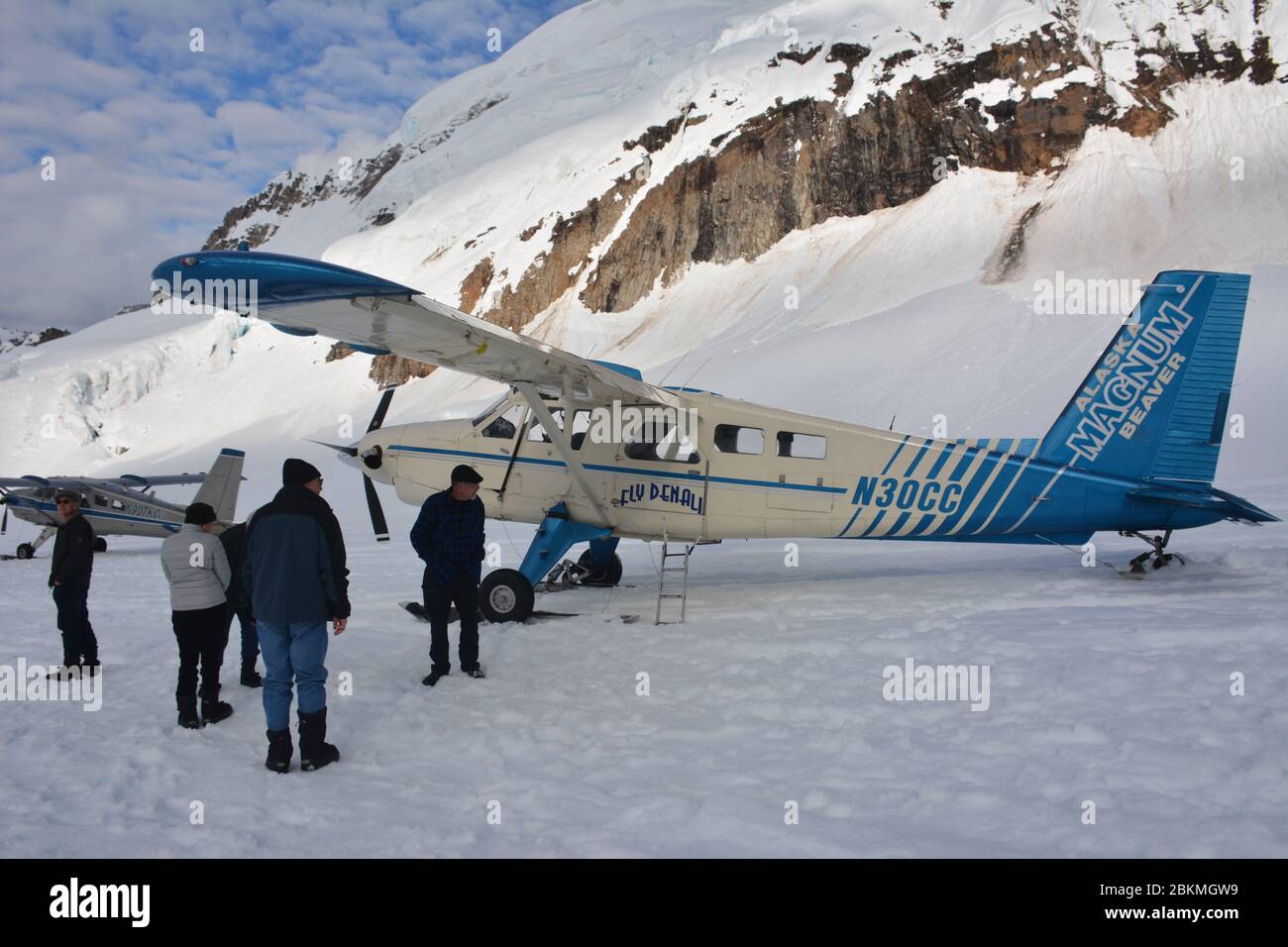A small plane flightseeing tour operated by Fly Denali lands on the ...