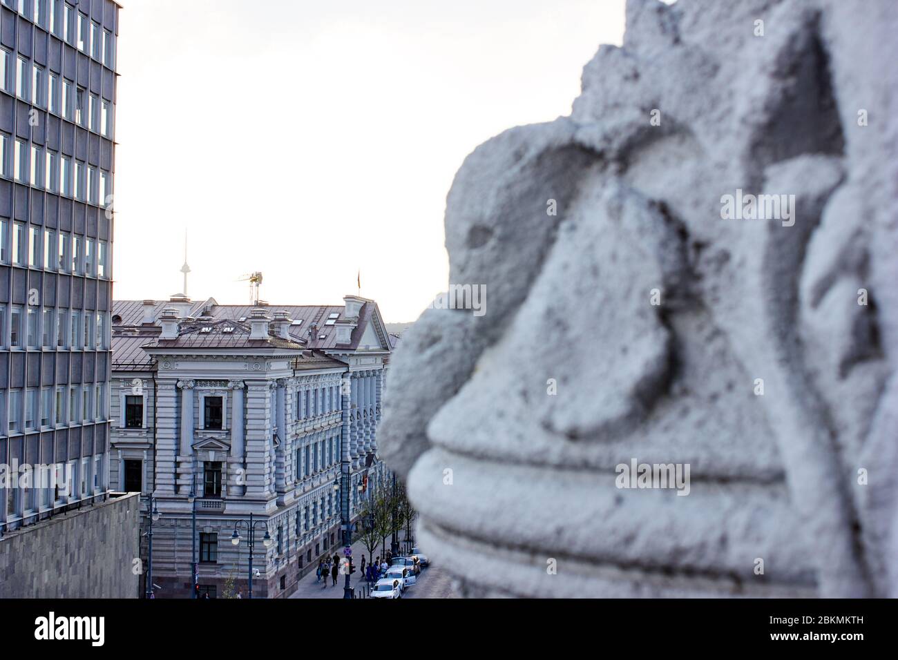 Tower landmark visible background hi-res stock photography and images ...