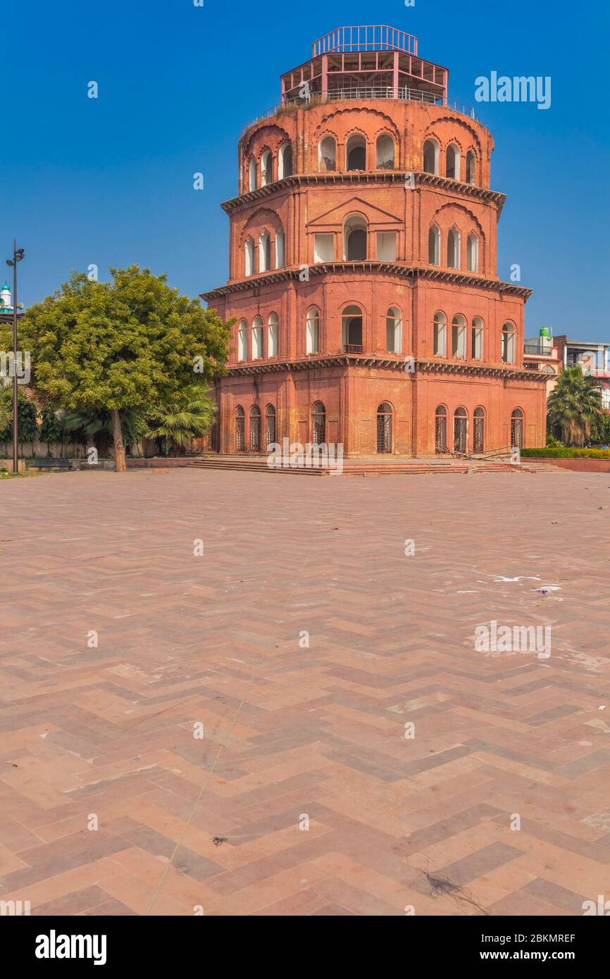 Lucknow hi-res stock photography and images - Alamy