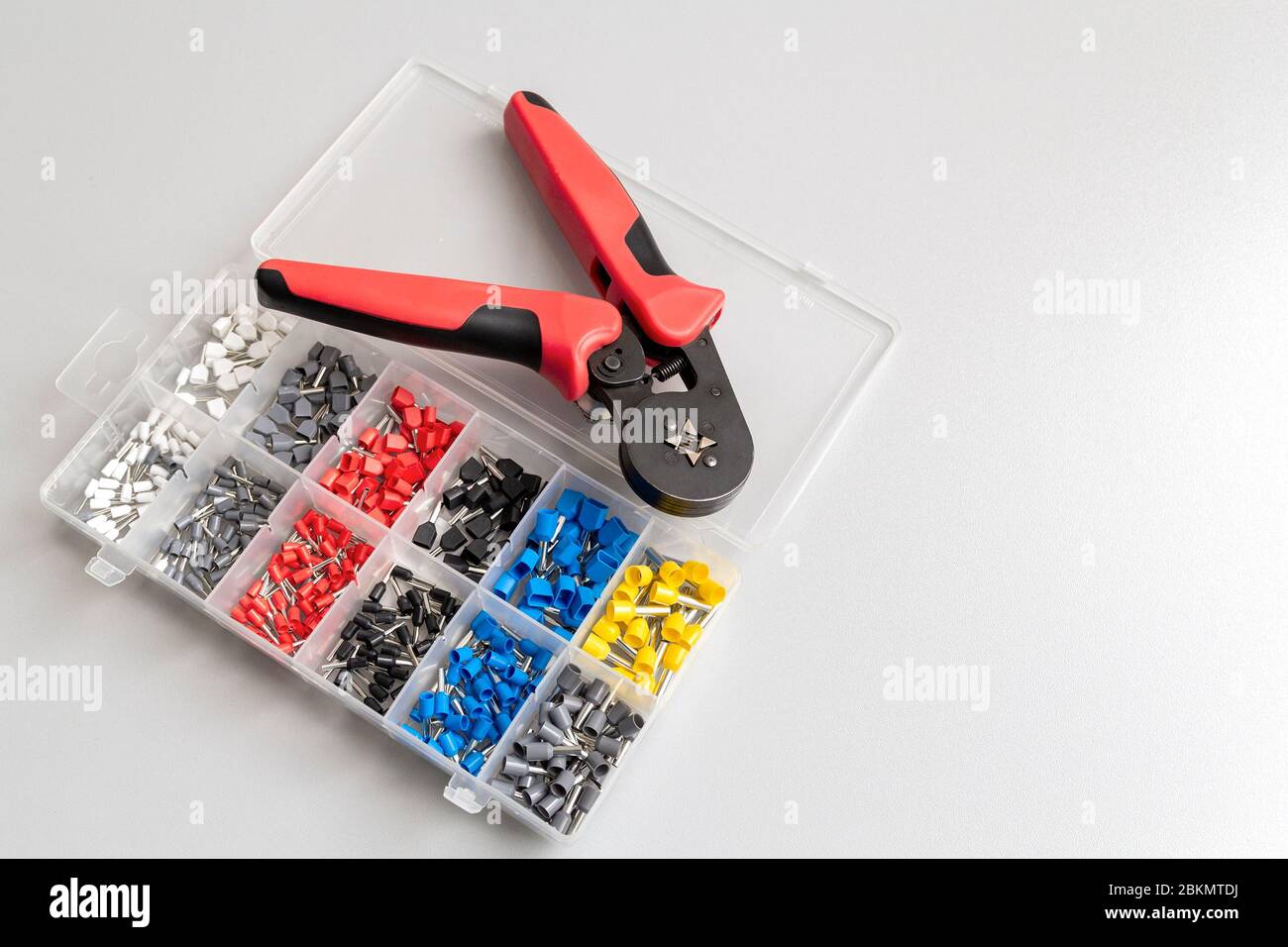 Crimping equipment hi-res stock photography and images - Alamy