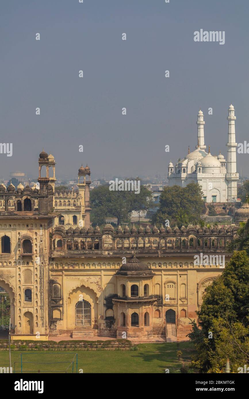 Bara Imambara entrance gate, mosque at the tomb of Shah peer Muhammed ...