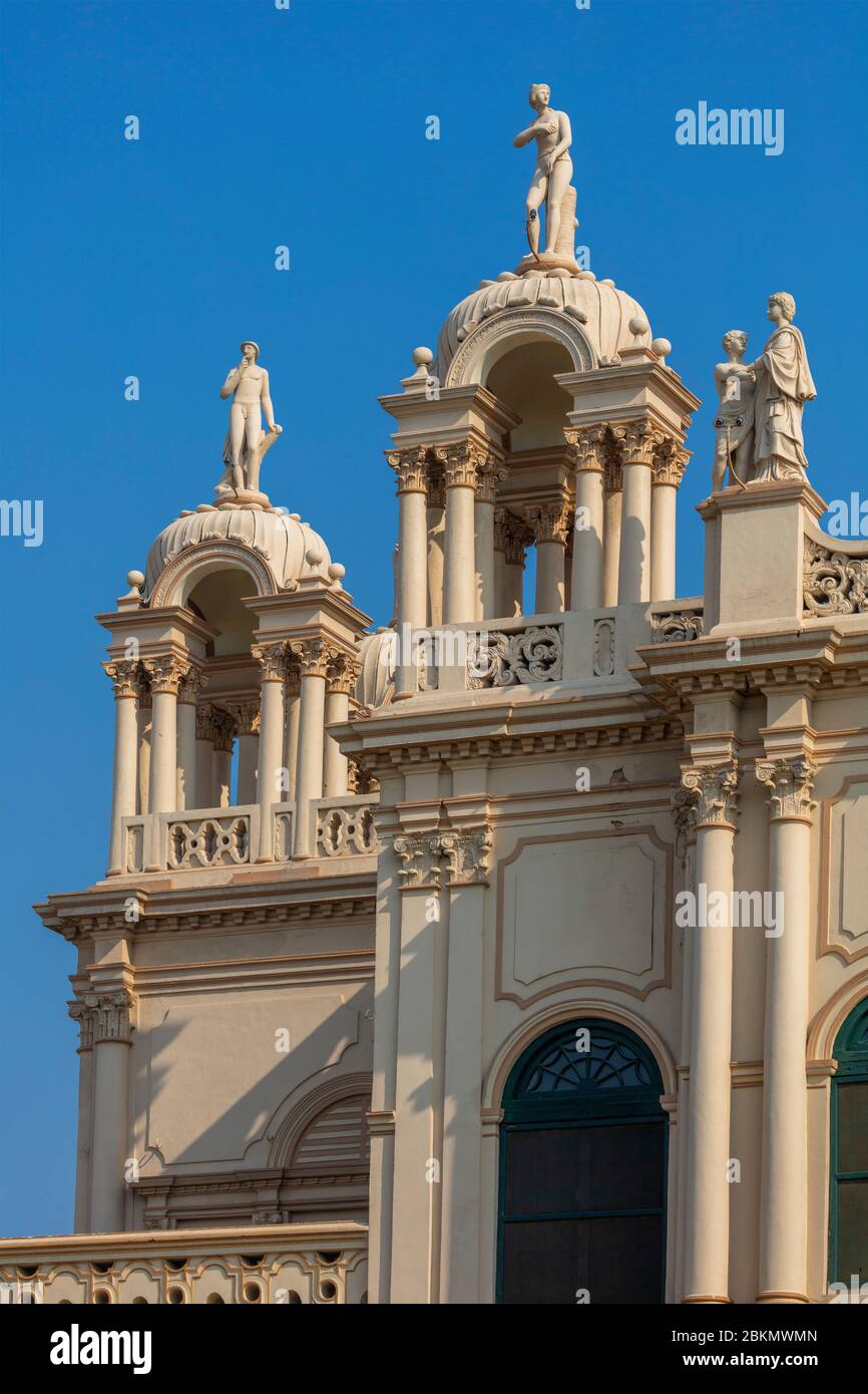 Constantia building, 1802, La Martiniere College, Lucknow, Uttar ...