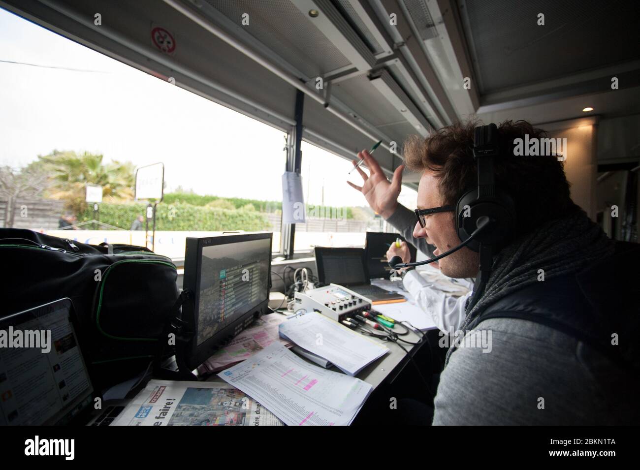 Commentary box hi-res stock photography and images - Alamy