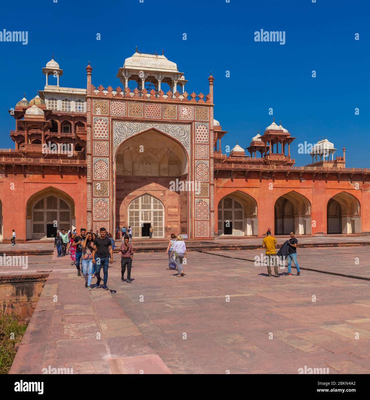 Akbar's tomb, 1613, Sikandra, Uttar Pradesh, India Stock Photo - Alamy