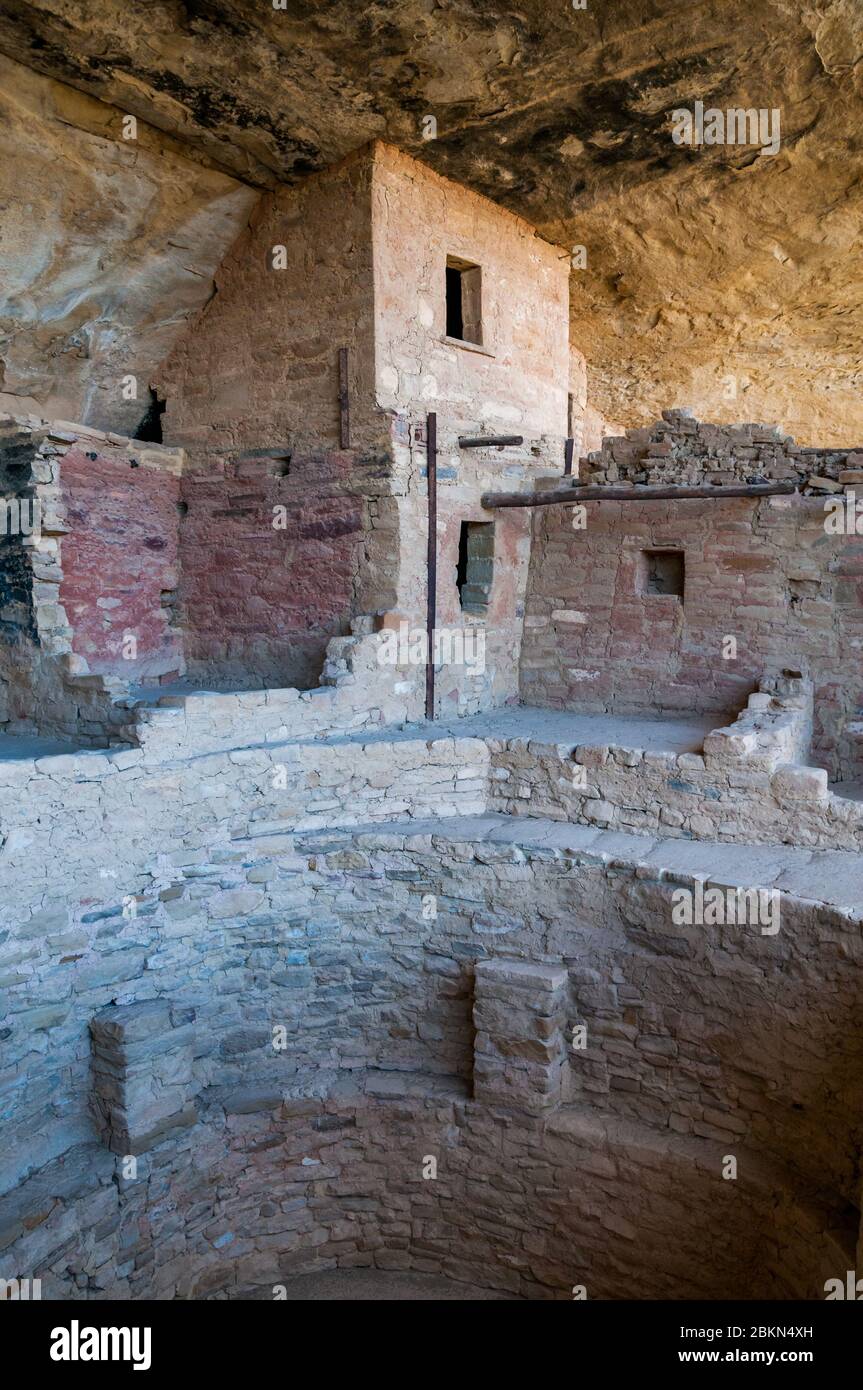 The ceremonial kiva inside the Balcony House Ancestral Puebloan people ...