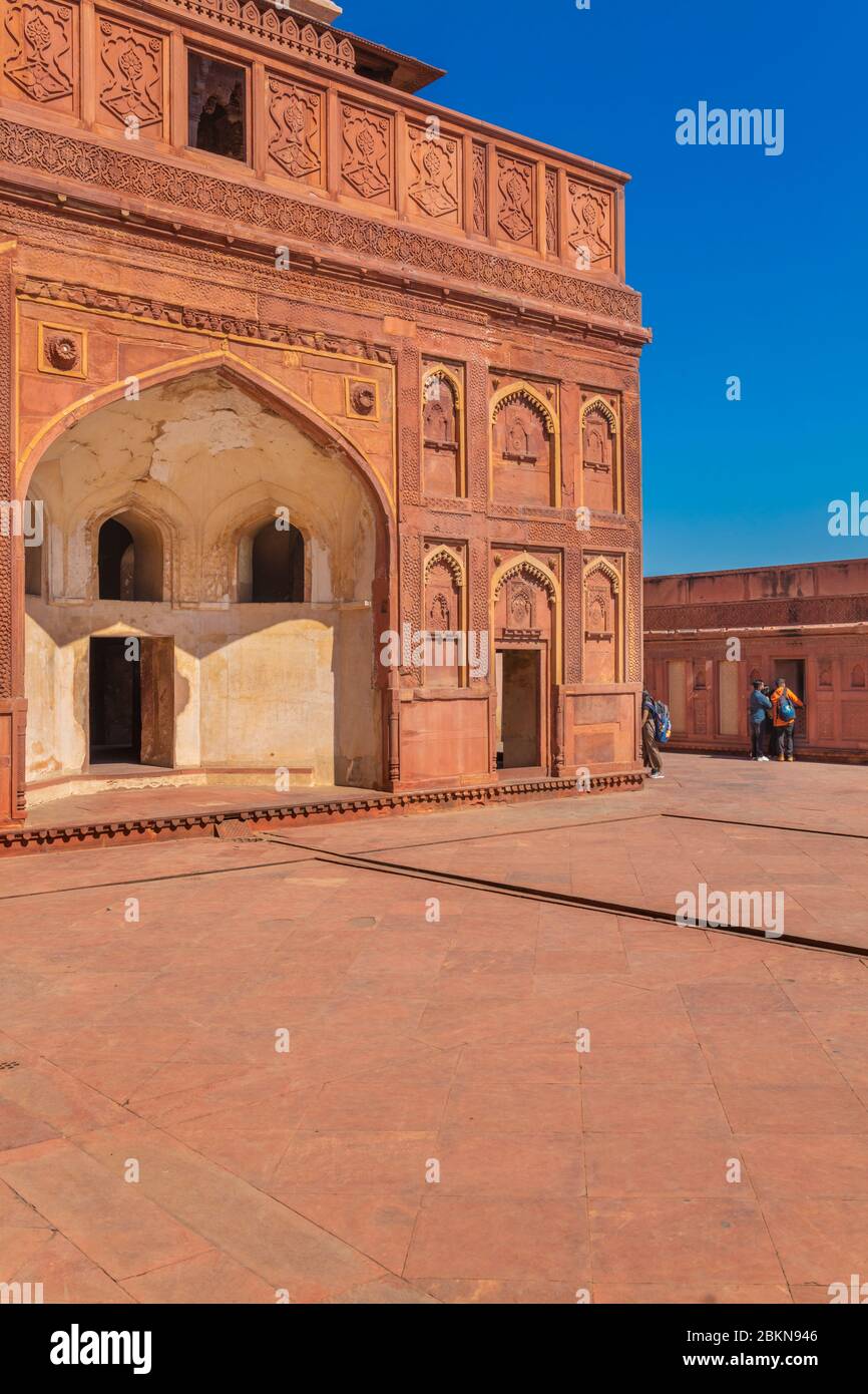 Jahangir Mahal, Agra Fort, Agra, Uttar Pradesh, India Stock Photo - Alamy