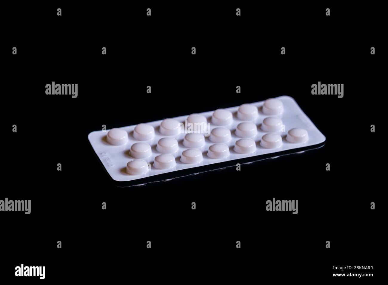 Tablet strip hi-res stock photography and images - Alamy