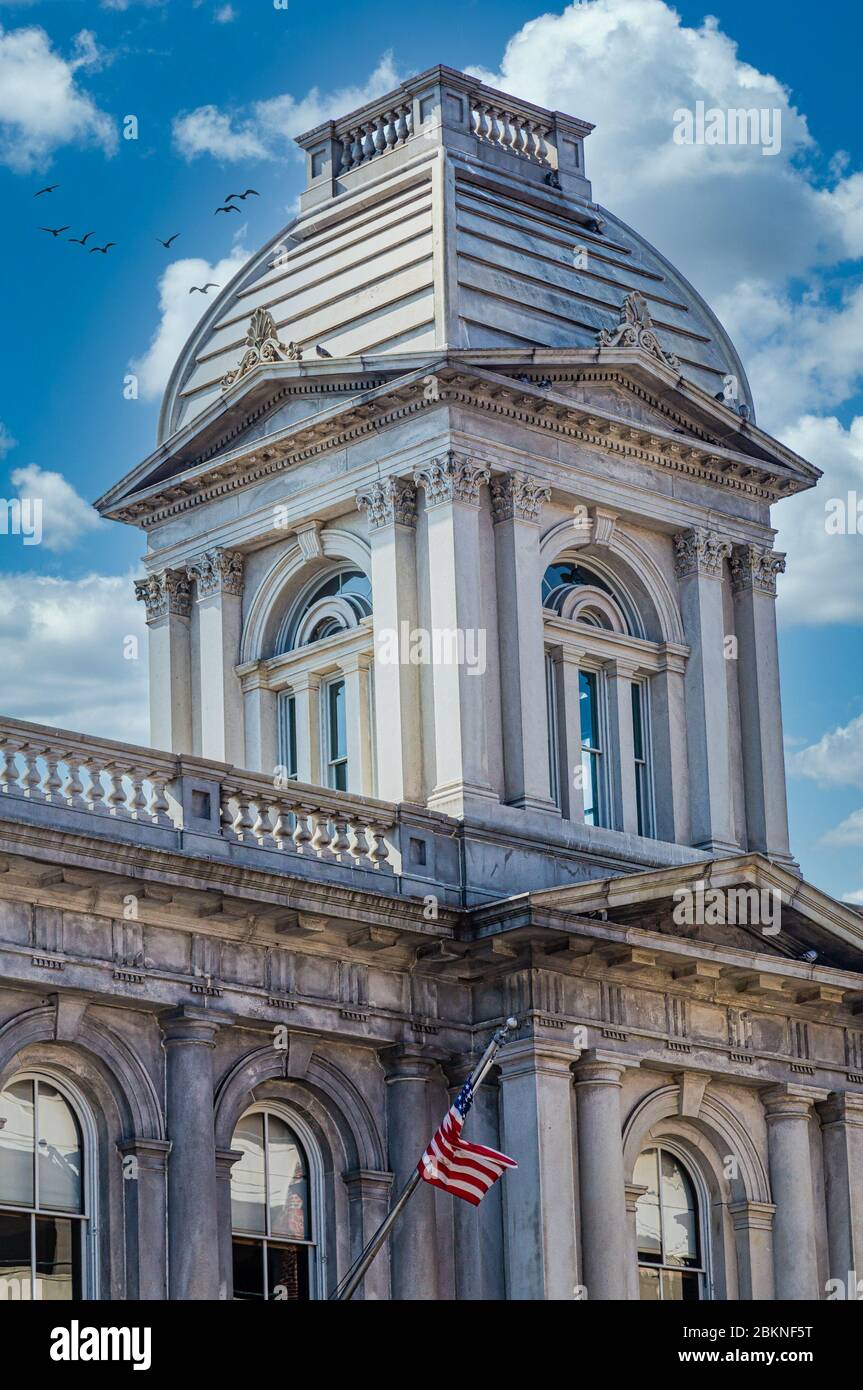 Old customs building hi-res stock photography and images - Alamy