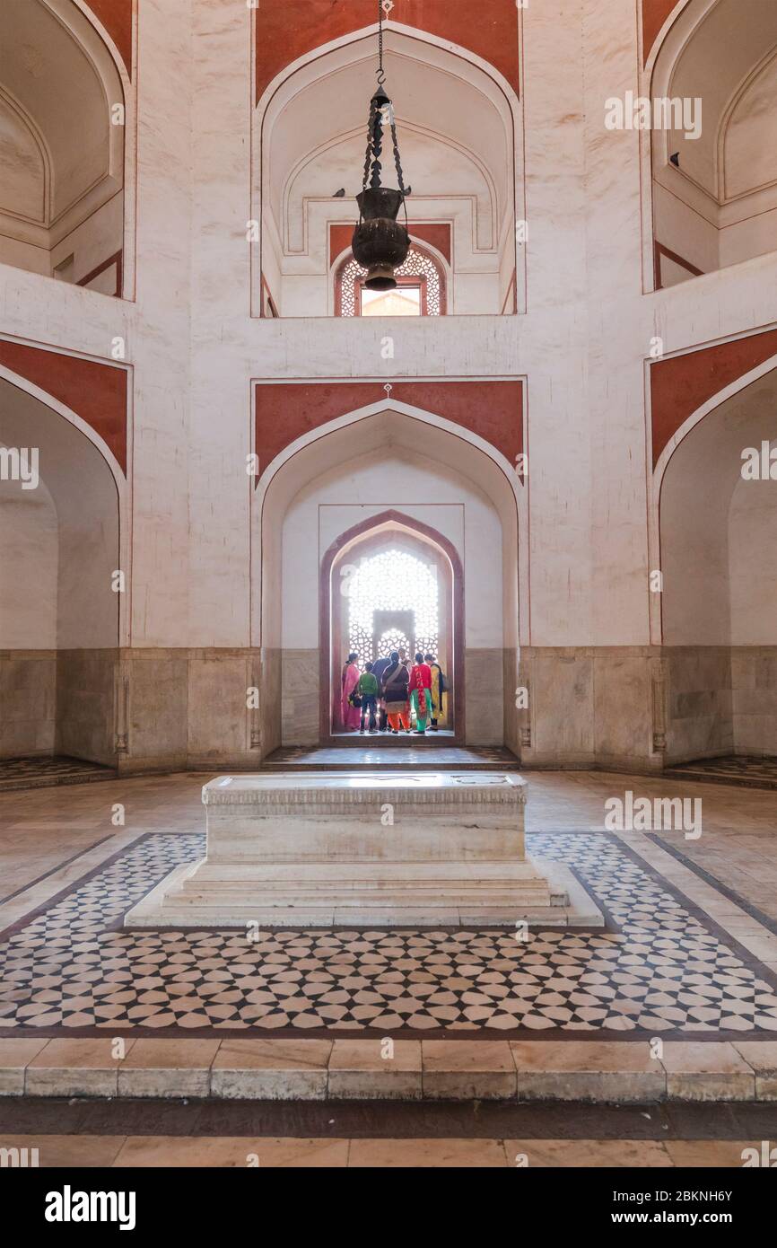 Interior of humayuns tomb hi-res stock photography and images - Alamy