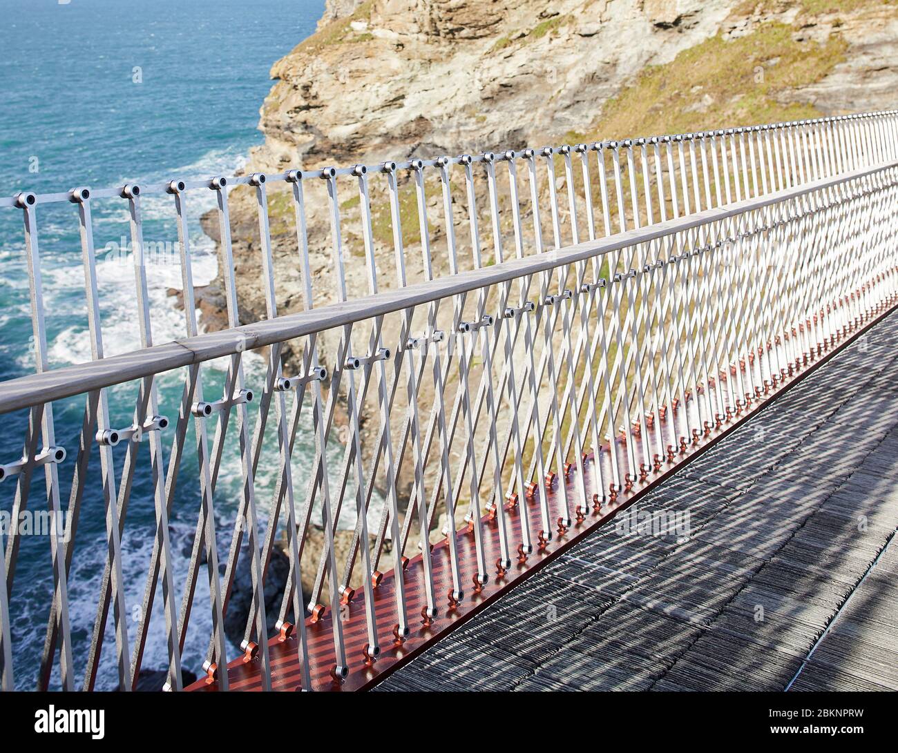 Tile pathway hi-res stock photography and images - Alamy