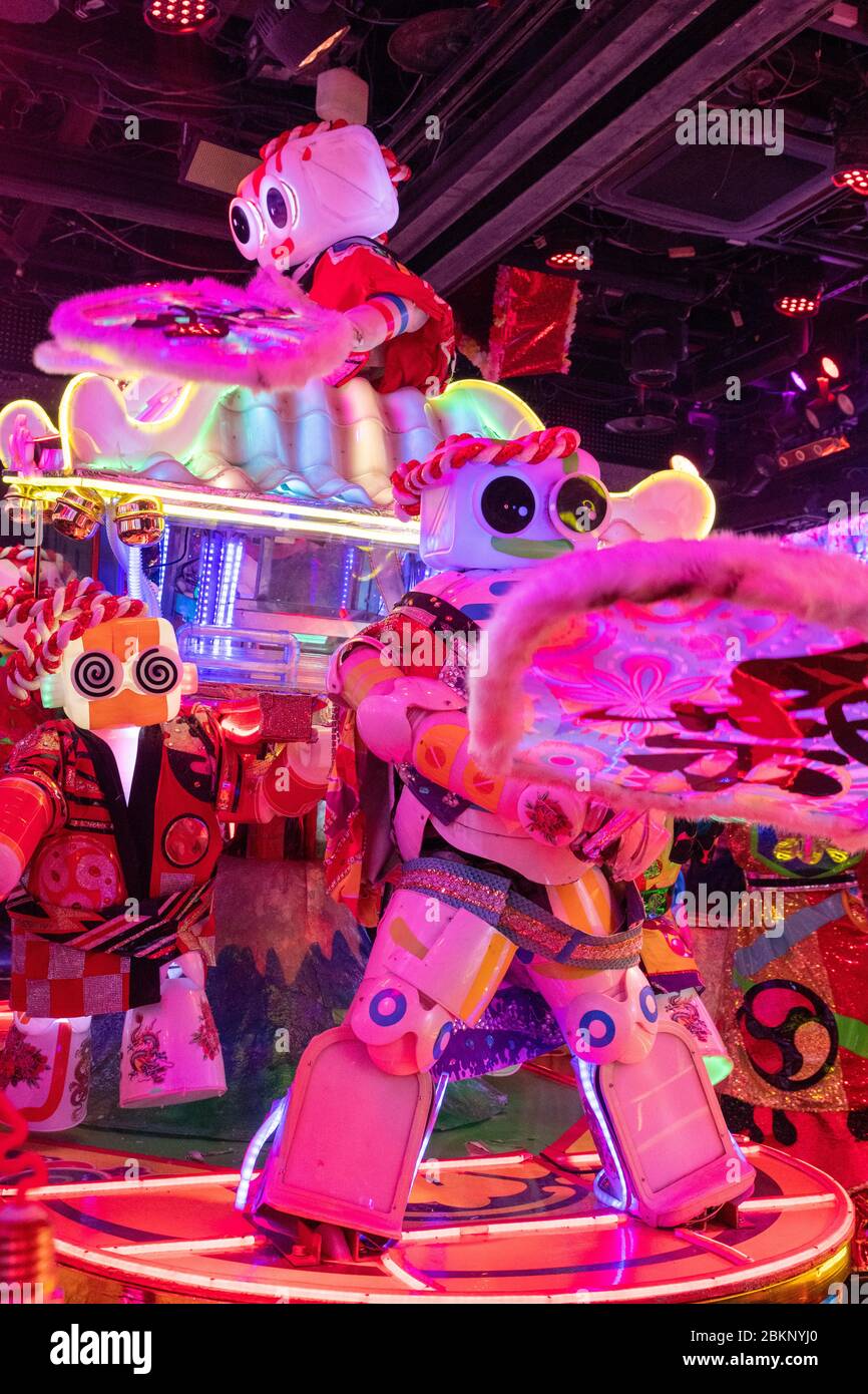 Robot Restaurant Stage Show, Tokyo, japan Stock Photo - Alamy