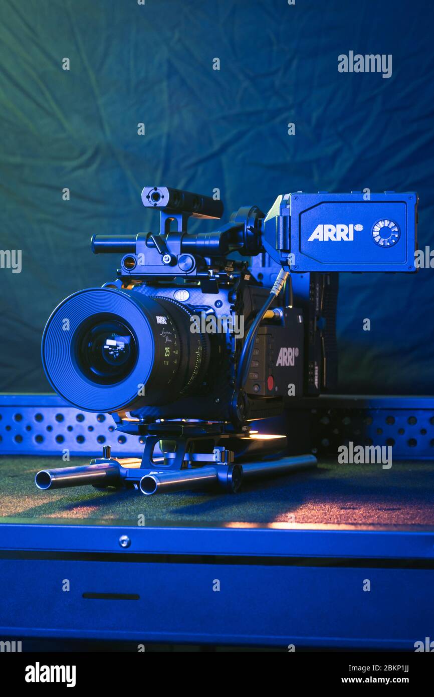 Arri camera hi-res stock photography and images - Alamy