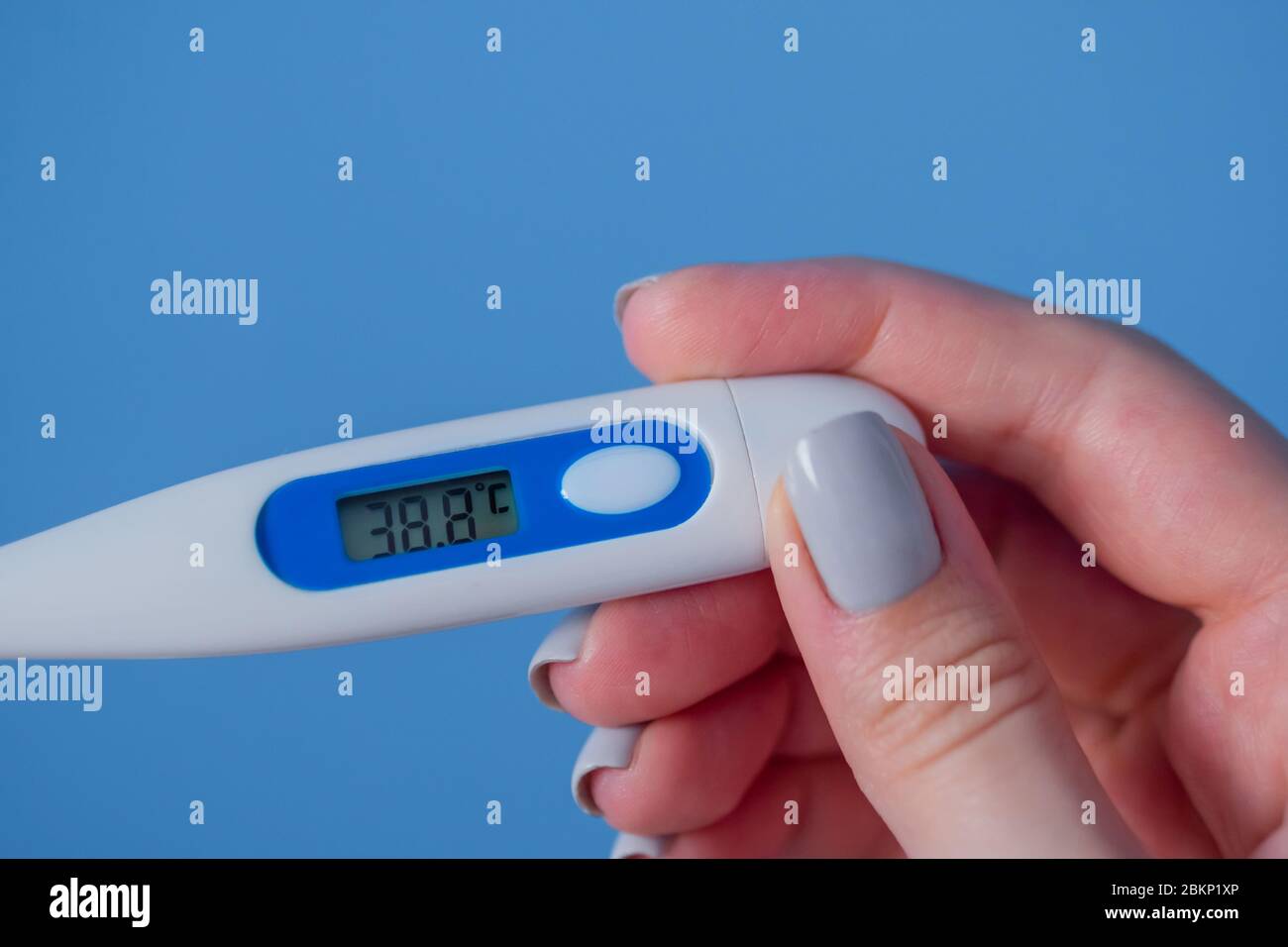 Digital medical thermometer hi-res stock photography and images - Alamy