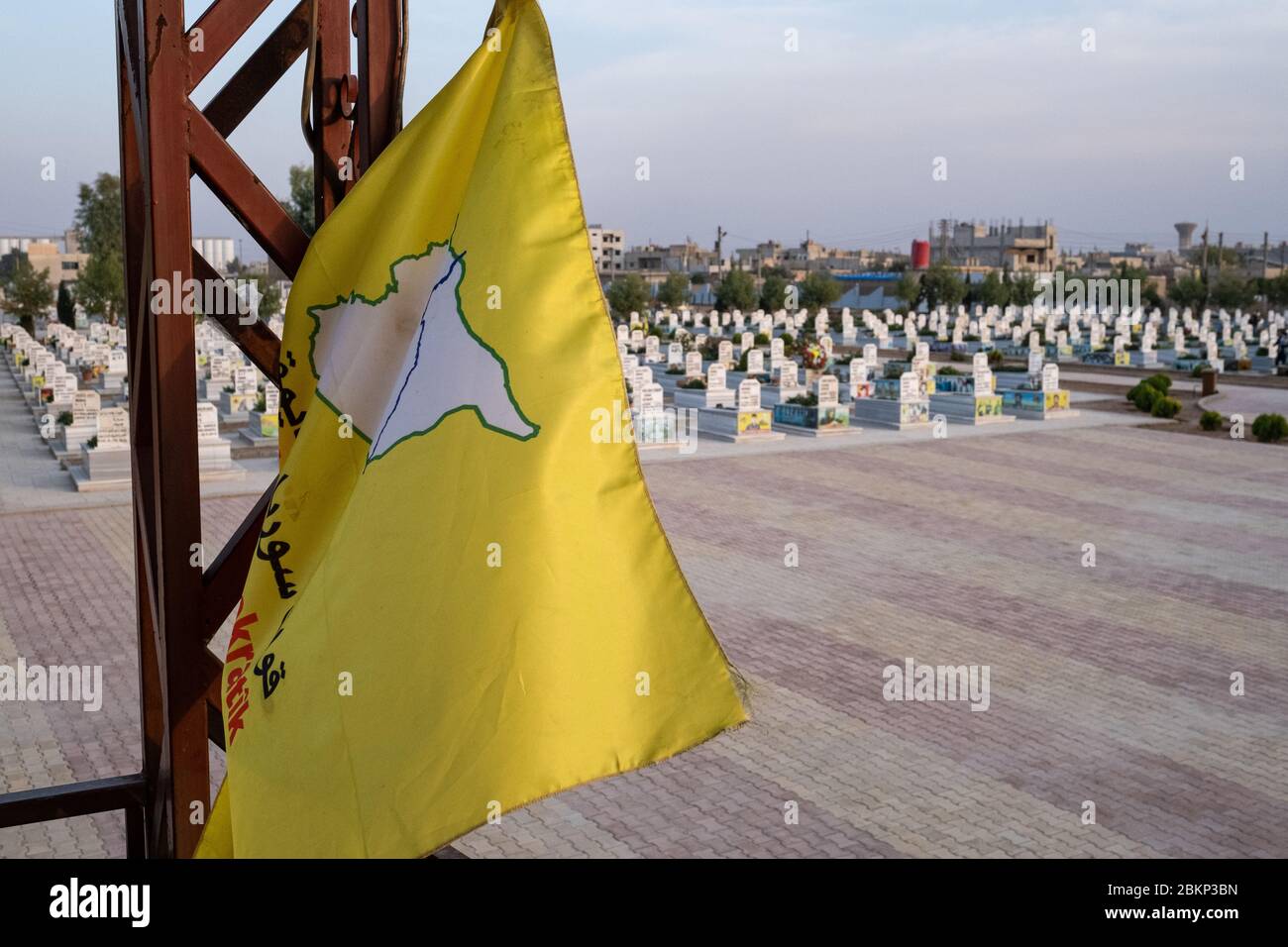 Kurdish war in syria hi-res stock photography and images - Alamy