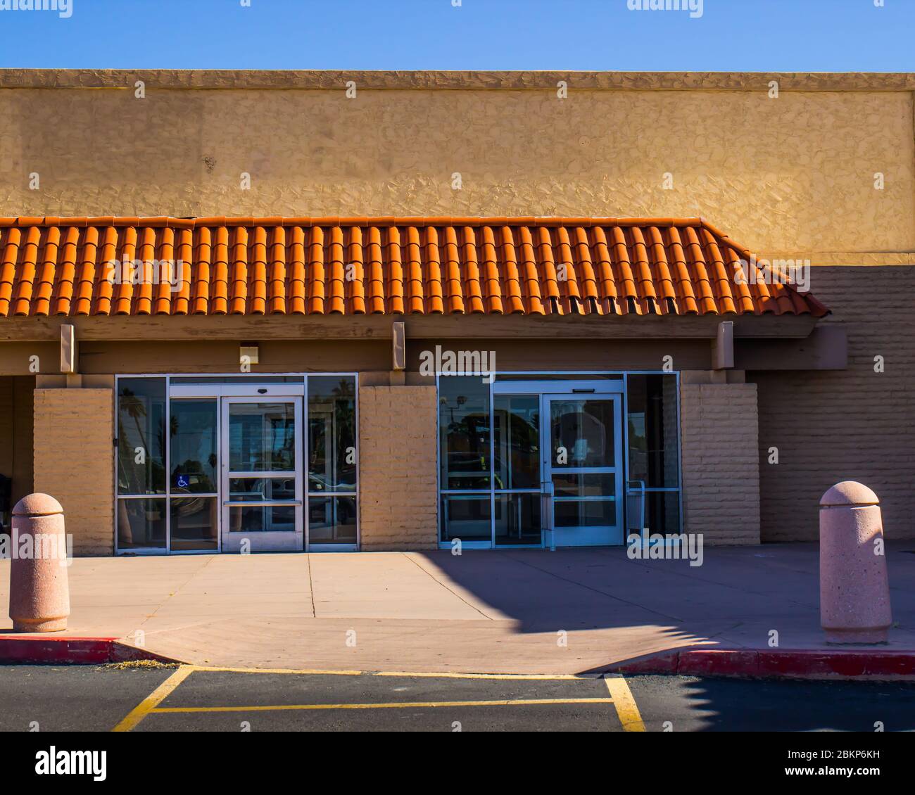 Front Of Two Commercial Store Fronts Stock Photo - Alamy