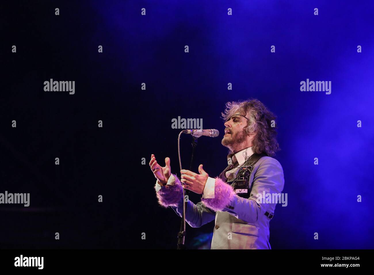 Singer Wayne Coyne of the Flaming Lips, as the band performs at the ...