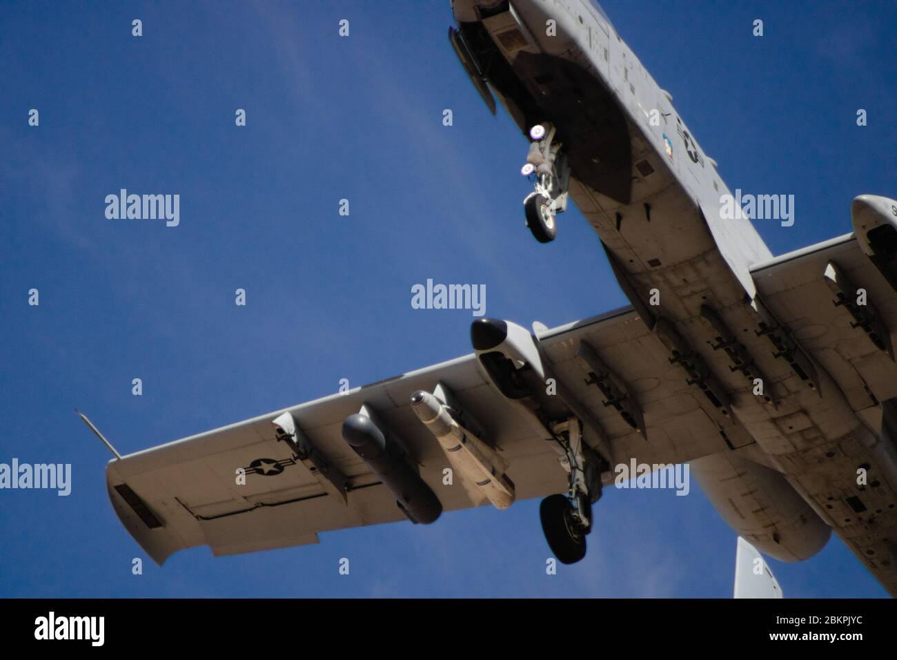 A-10 warthog landing Stock Photo - Alamy