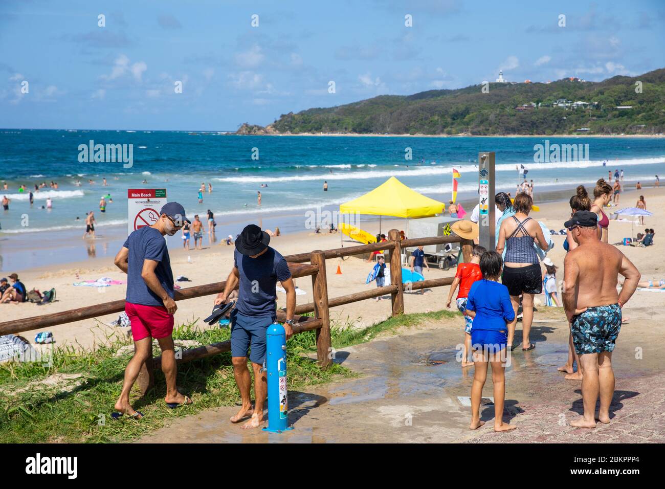 Beach showers hi-res stock photography and images - Alamy