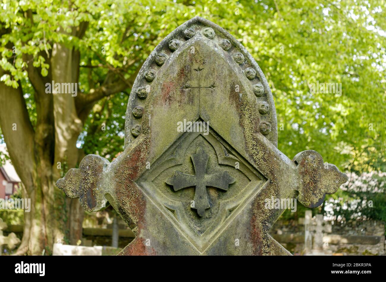 Victorian gravestone hi-res stock photography and images - Alamy