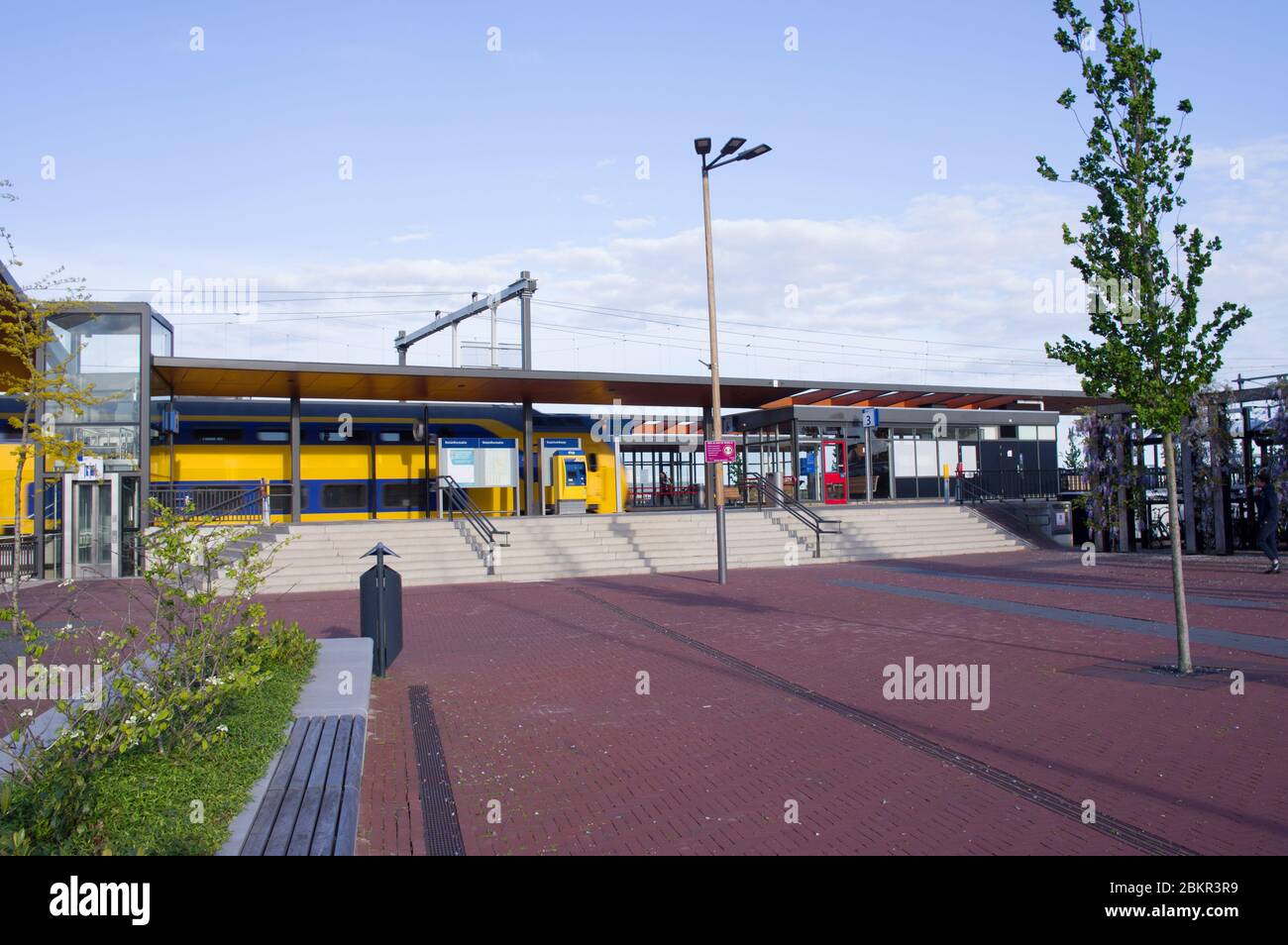 Elst station hi-res stock photography and images - Alamy