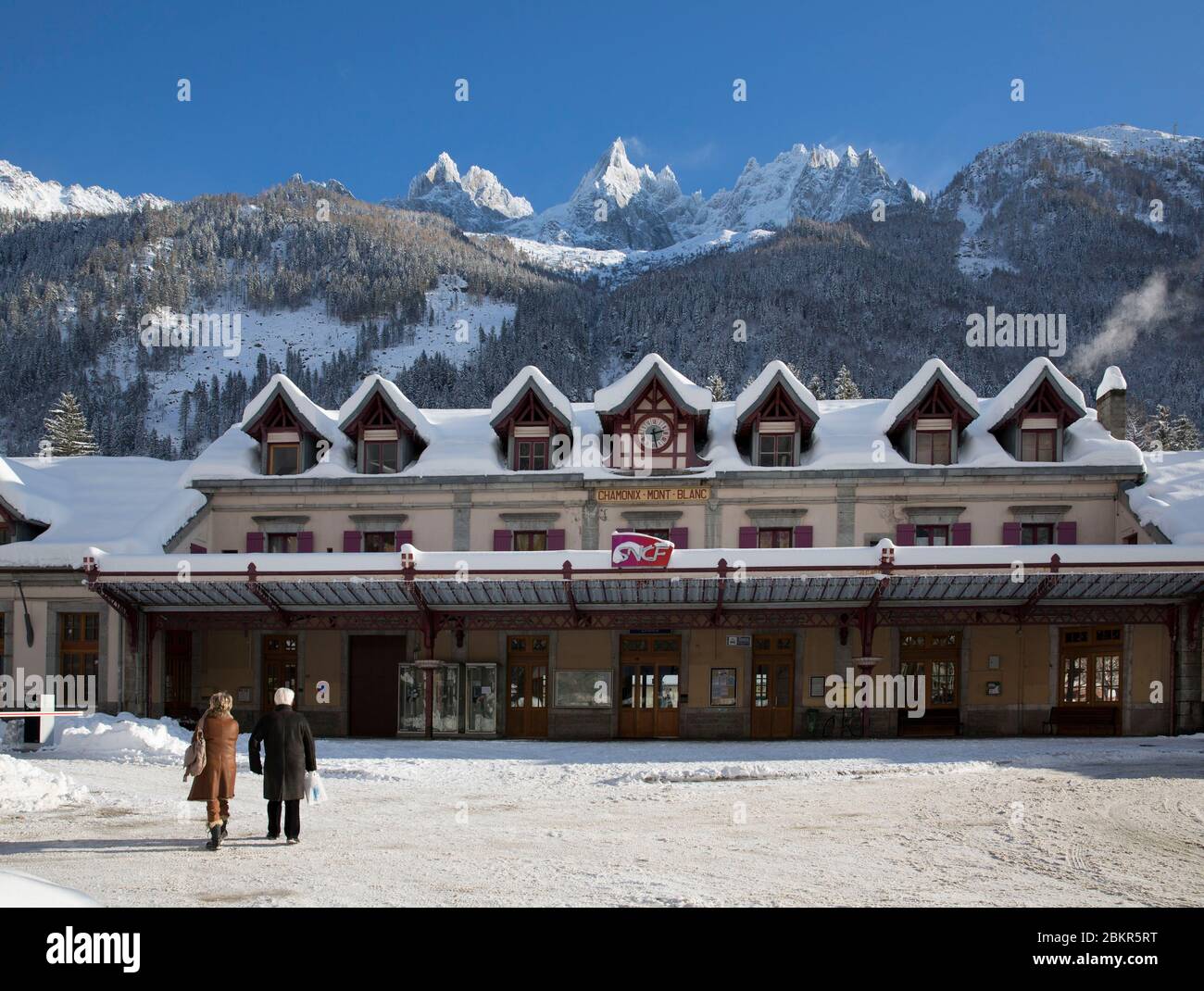 Chamonix mont blanc station hi-res stock photography and images - Alamy