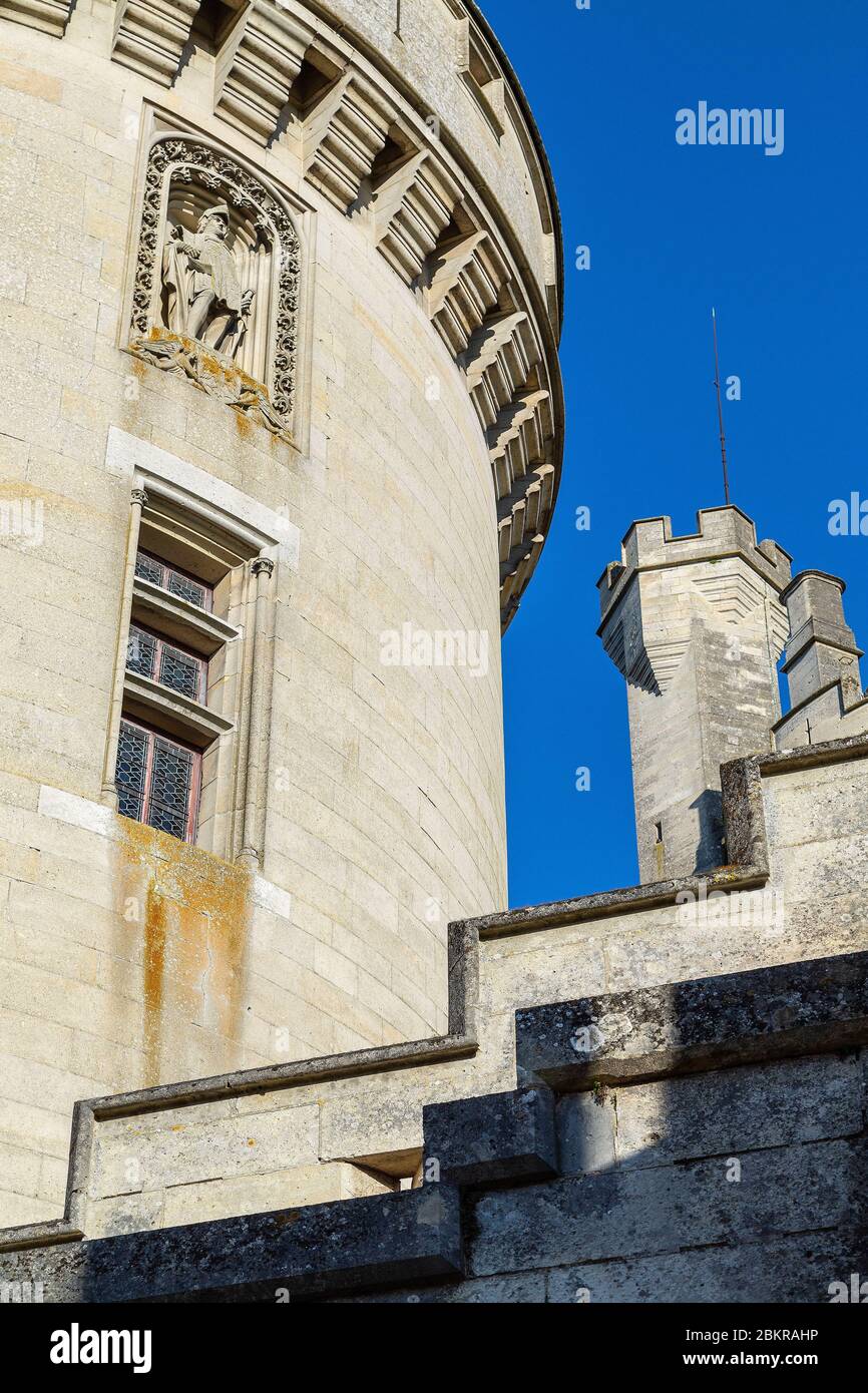 Pierrefonds hi-res stock photography and images - Alamy