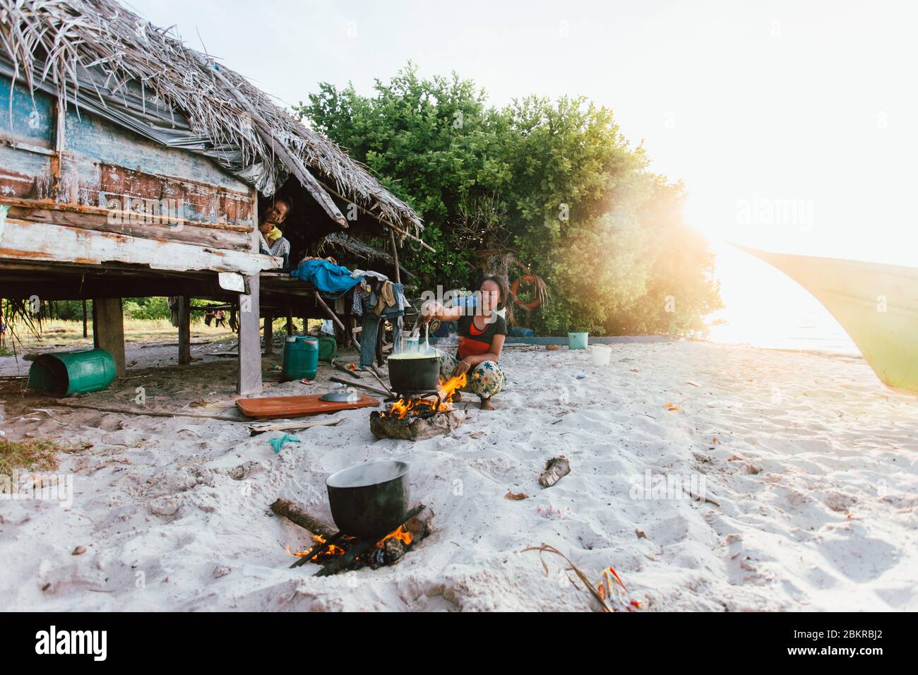 Camper outdoor kitchen hi-res stock photography and images - Alamy