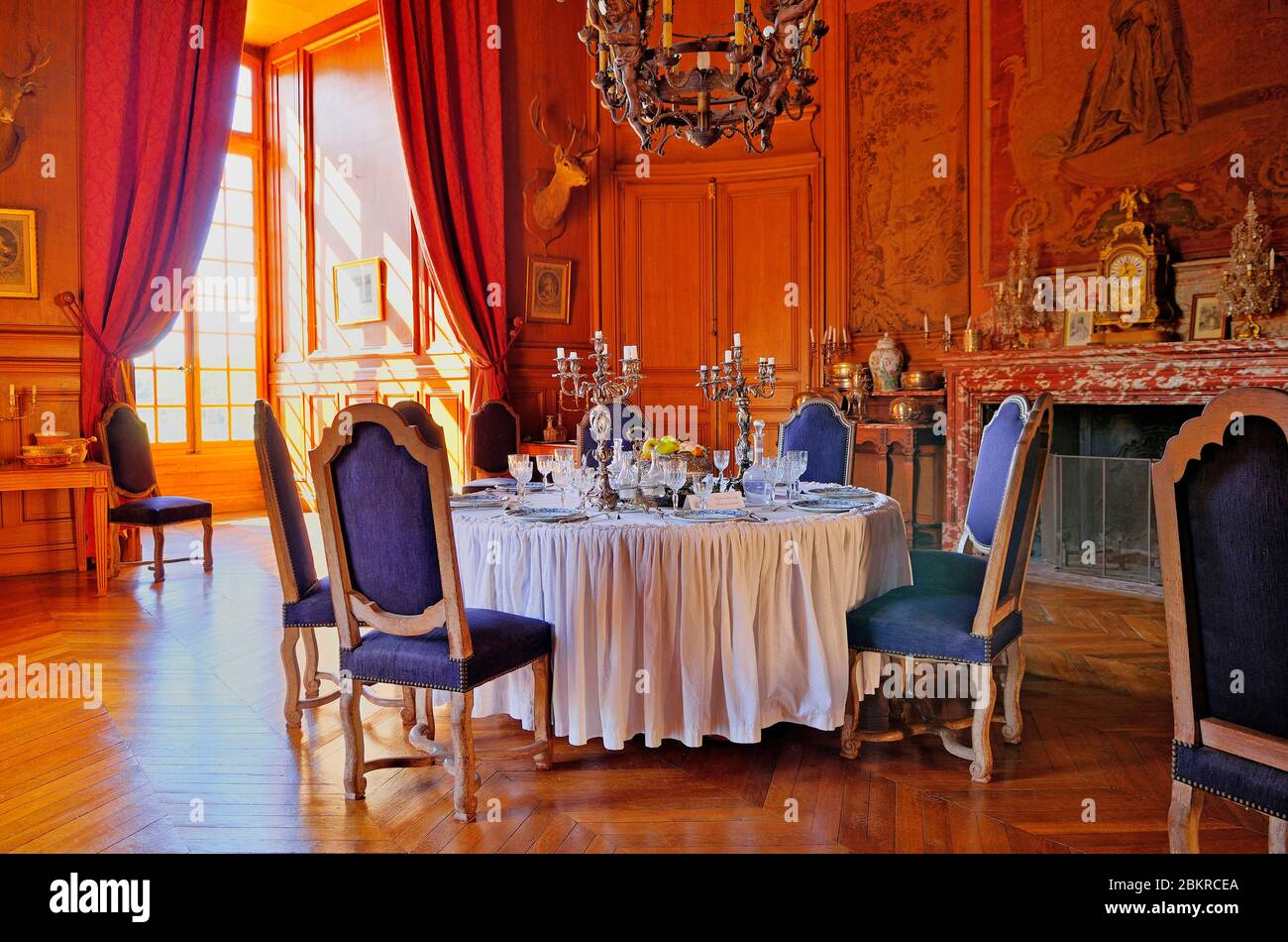 Kitchens hi-res stock photography and images - Alamy