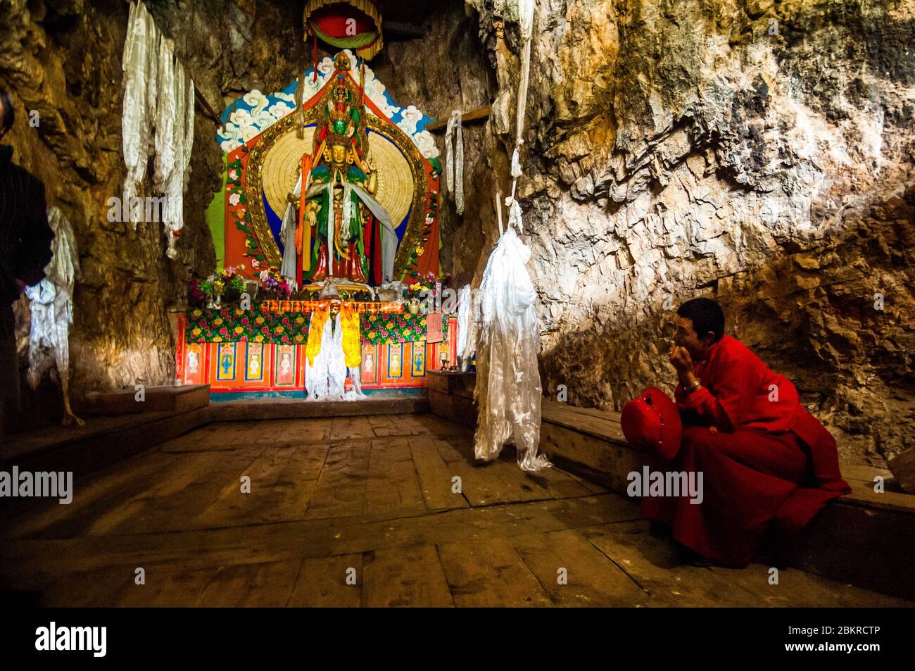 China, eastern Tibet, or Kham, Qinghai, Nagchu, Gar monastery, cave ...