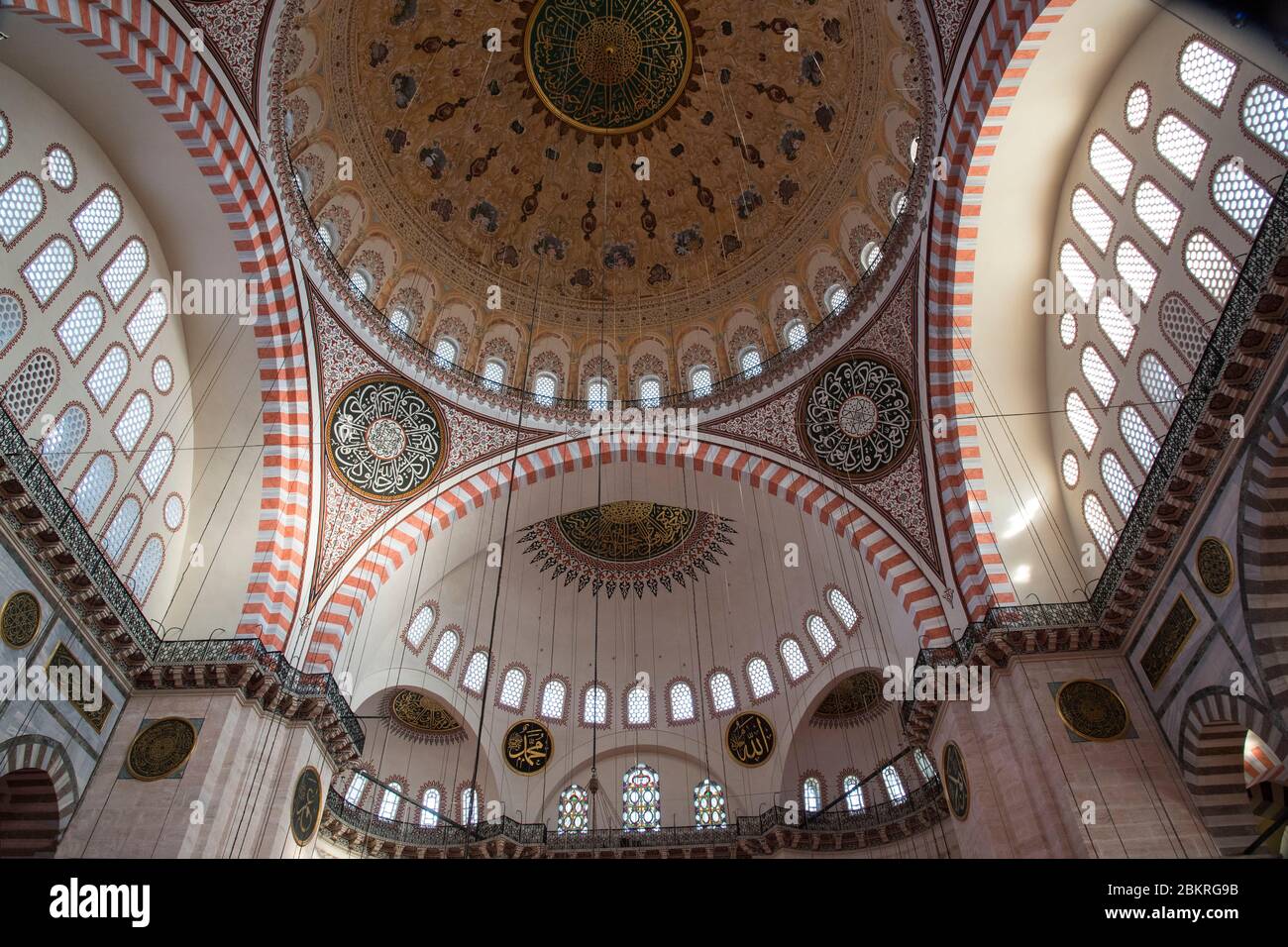 Turkey, Istanbul, Suleymaniye mosque, the dome inspired by the Blue ...