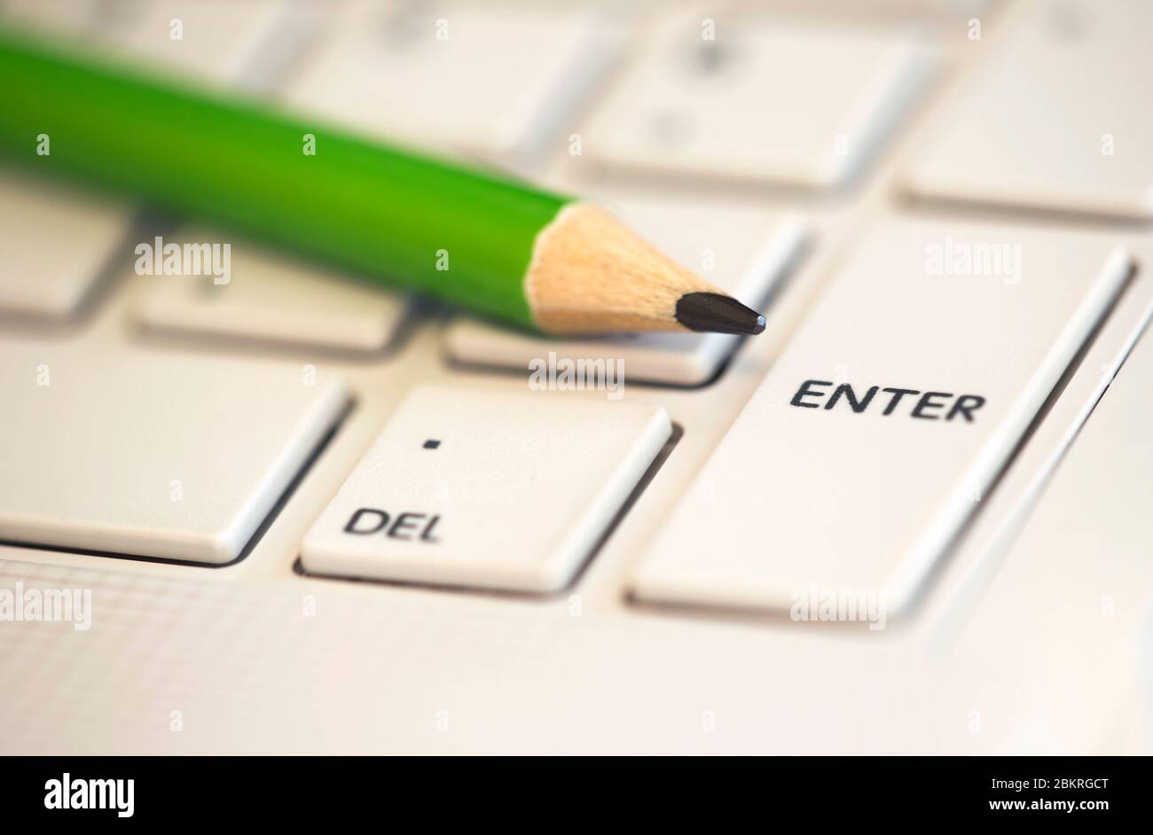 E-learning, online learning concept - pencil on a white laptop Stock ...