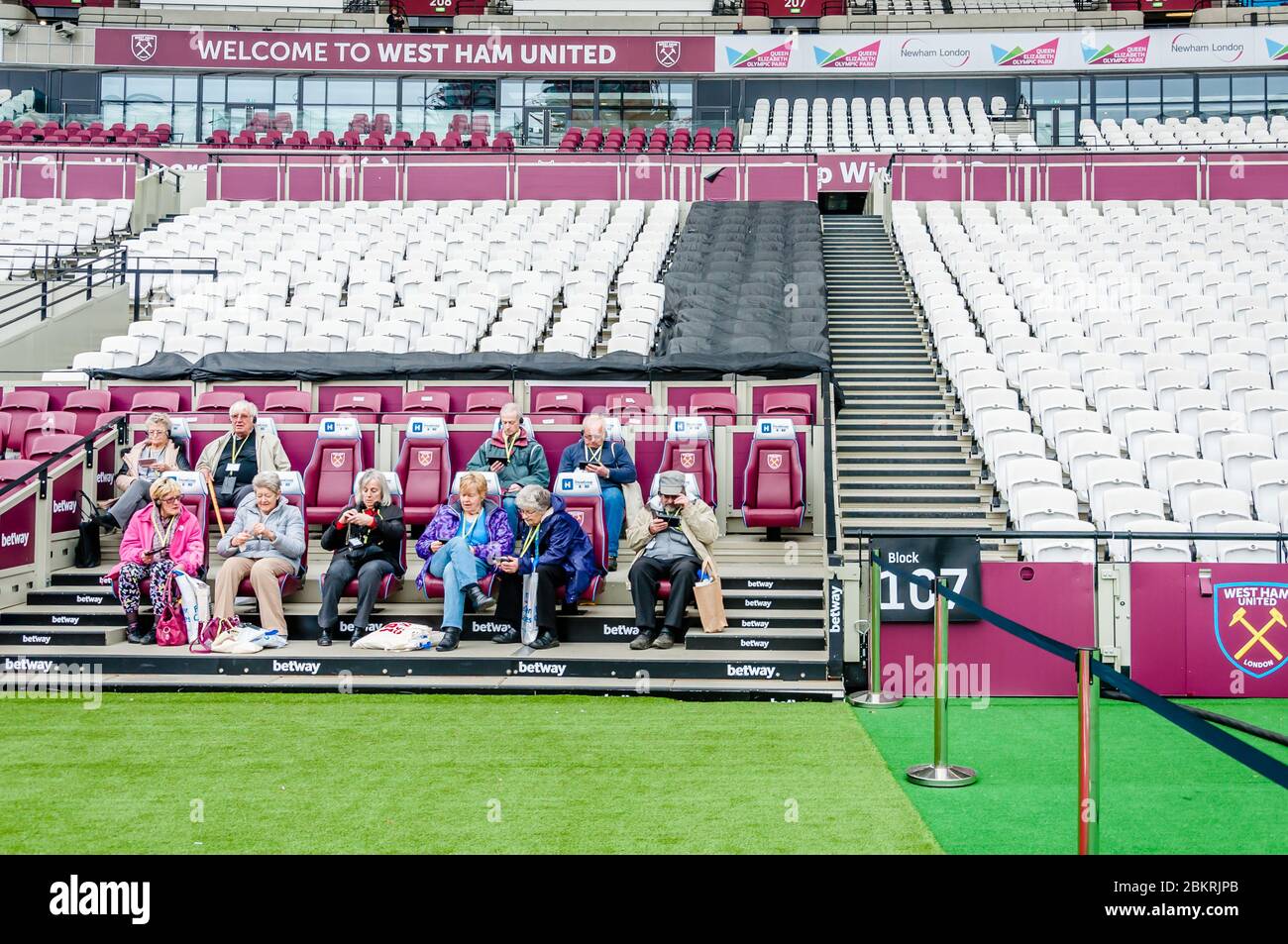 Players setting,The London Stadium at the Queen Elizabeth Olympic Park ...