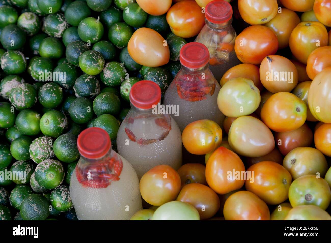 Philippines, Palawan, El Nido, Bacuit Archipelago, market, fruit and ...