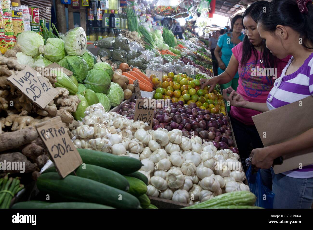 Philippines, Palawan, El Nido, Bacuit Archipelago, market, fruit and ...