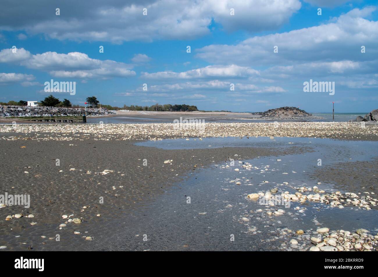Elmer Sands, beach and pools at low tide a good place for families to ...