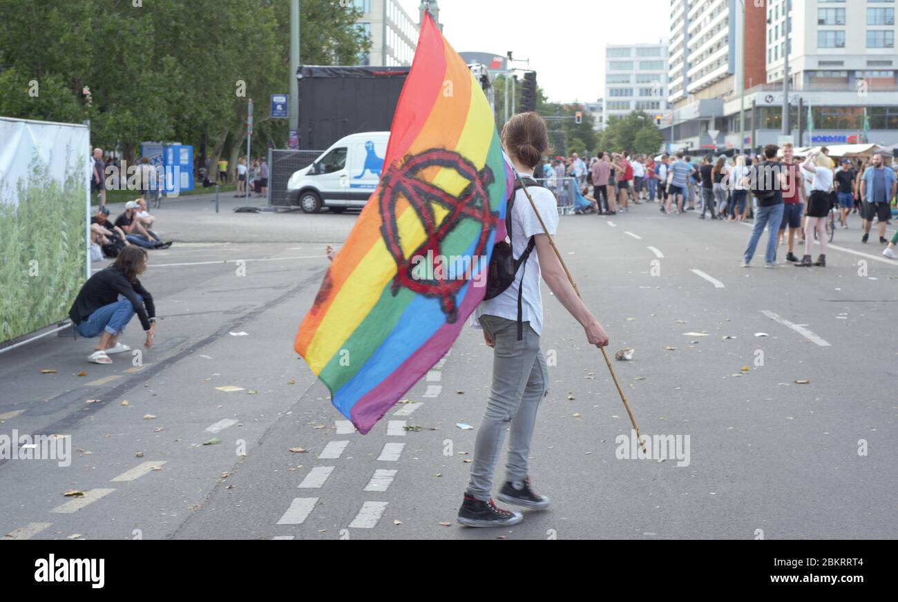 Anarchist flag hi-res stock photography and images - Alamy