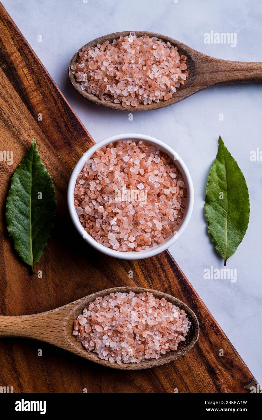 Pink himalayan salt Stock Photo - Alamy