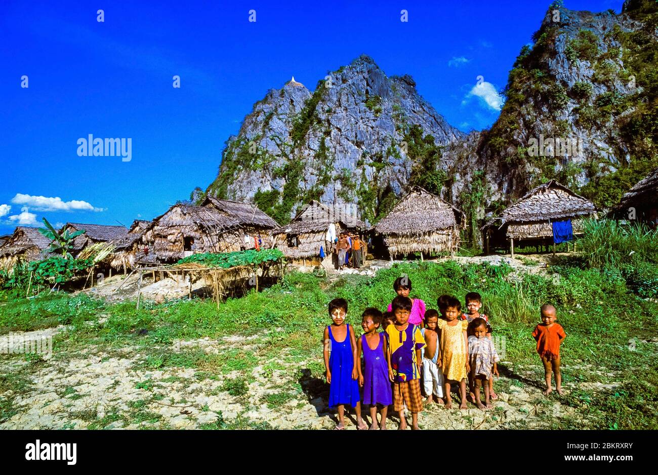 Burma, Myanmar, Karen State, Hpa-An, karen children and their village ...