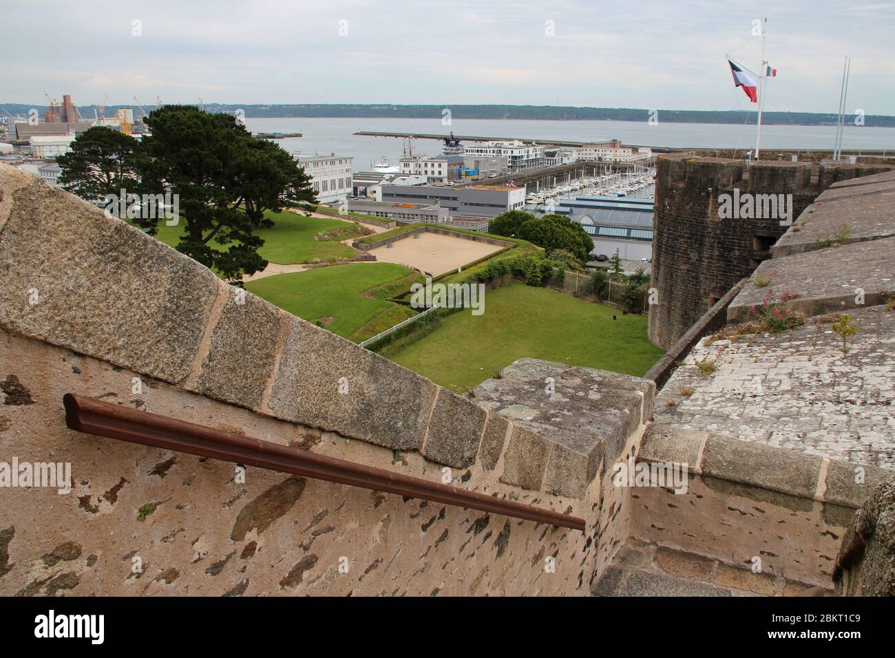 medieval castle in brest in brittany (france Stock Photo - Alamy