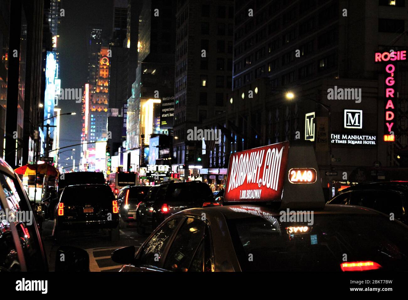 New York, U.S.A - 20/12/2019: time square Broadway area of midtown ...